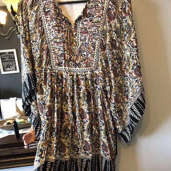 Tolani | Dresses | Tolani Silk Kimono Dress Size M | Poshmark